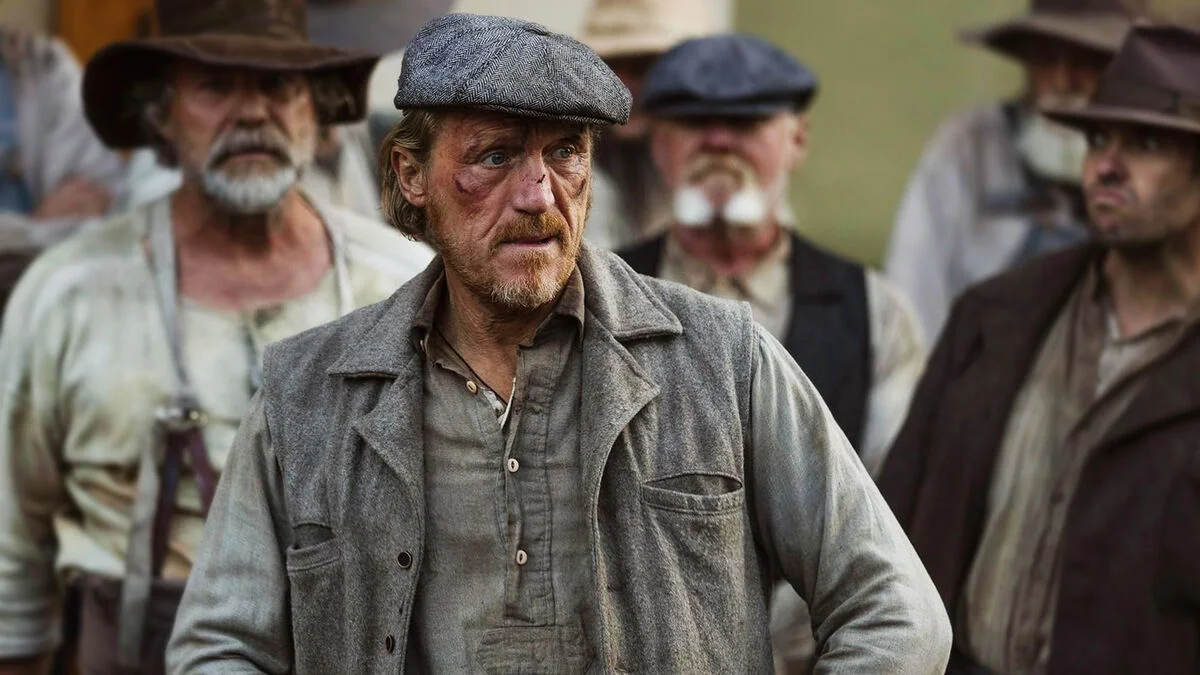 Another 1923 Star Gushes Over Taylor Sheridan’s Hit Paramount+ Show ...