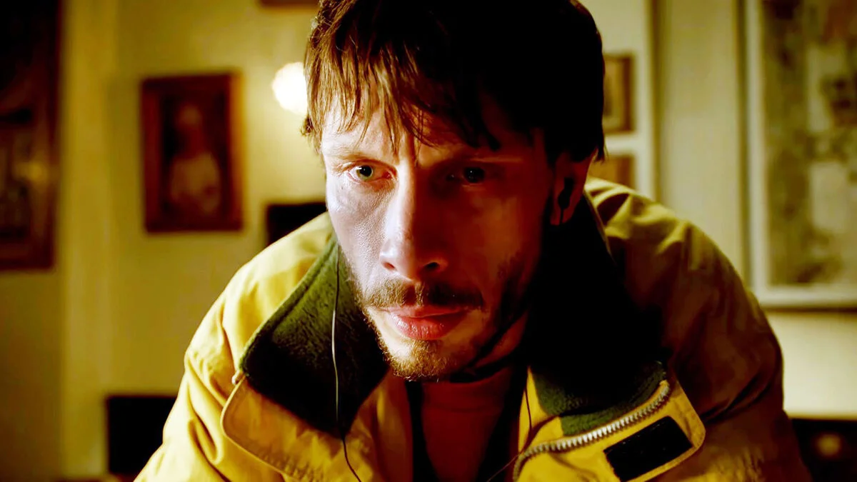 Most Compelling Stalker Story Ever Is a New Netflix Darling With #1 in ...