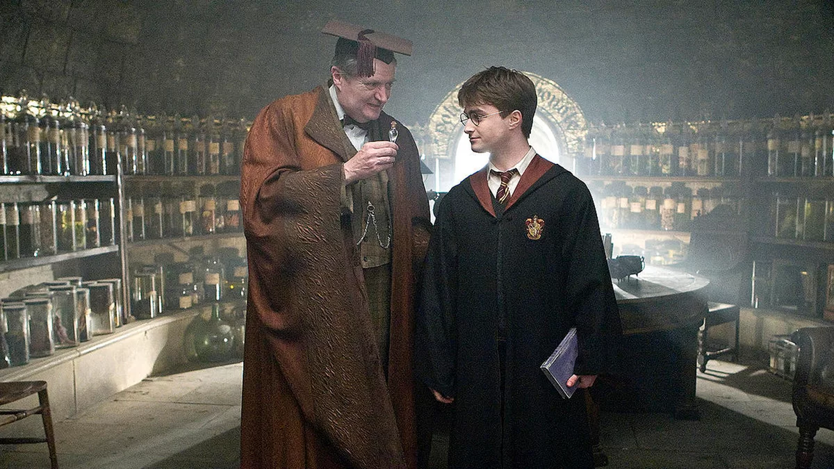 Here's Why Lord Voldemort Left Professor Slughorn Alive Despite All He ...