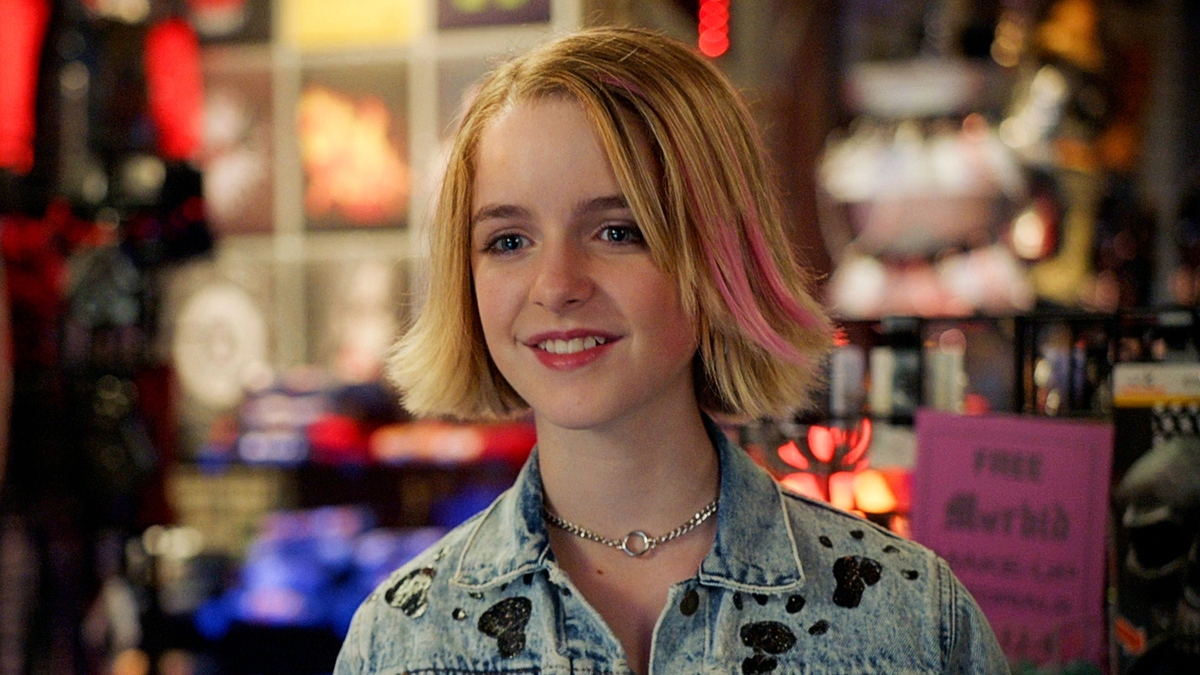 Why Young Sheldon's Paige Looks So Familiar? - Startefacts.com