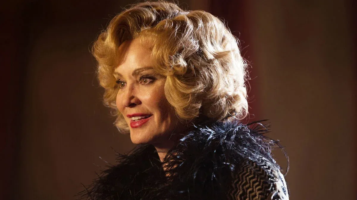 Jessica Lange Gives Brutal Response to 'American Horror Story' Comeback ...