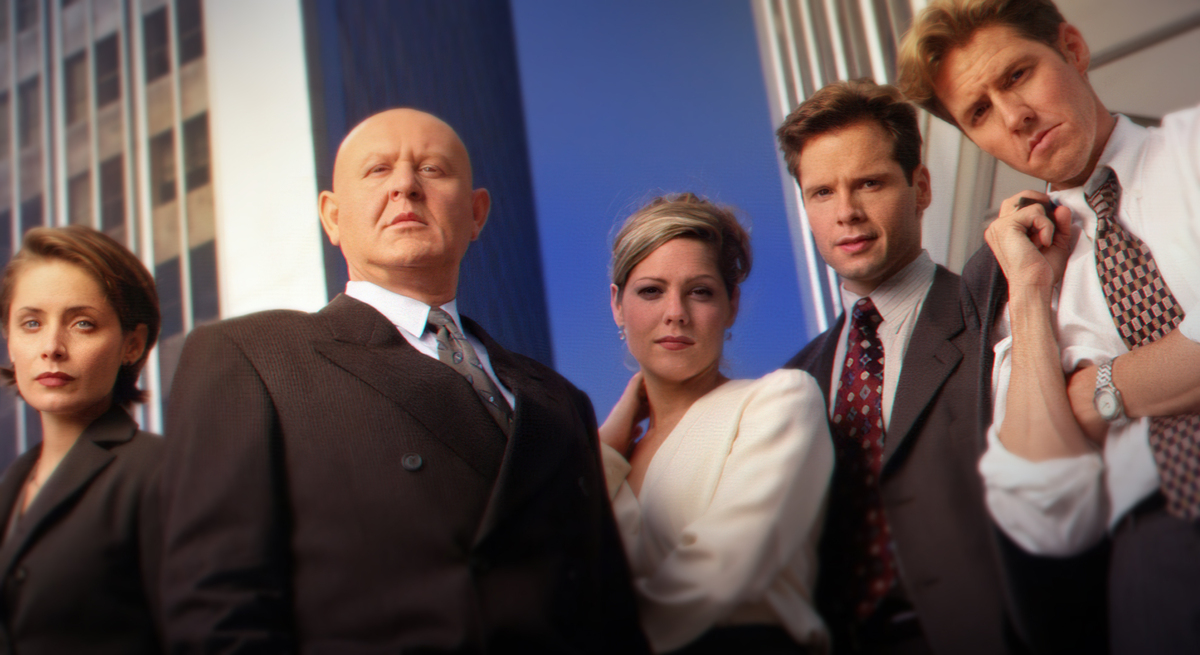 10 Crime Dramas That Went from Rave to Ridiculous - Startefacts.com