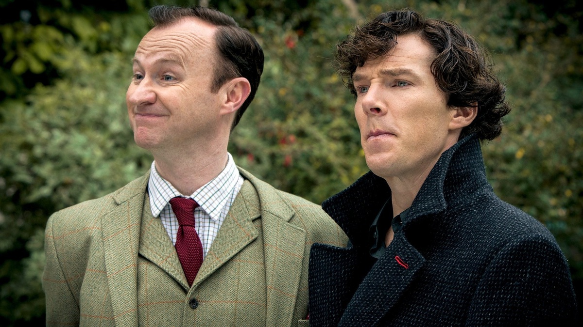 Sherlock or Mycroft: Who Is The Smartest of The Two Holmes Brothers ...