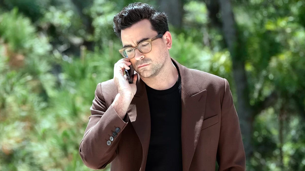 We Love Dan Levy, But Him Joining The Idol? Big Mistake - Startefacts.com