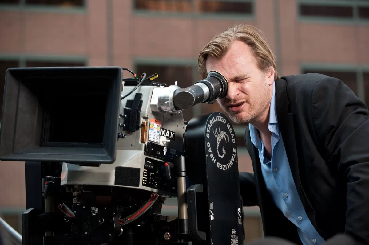 Does Christopher Nolan Write His Movies? - Startefacts.com