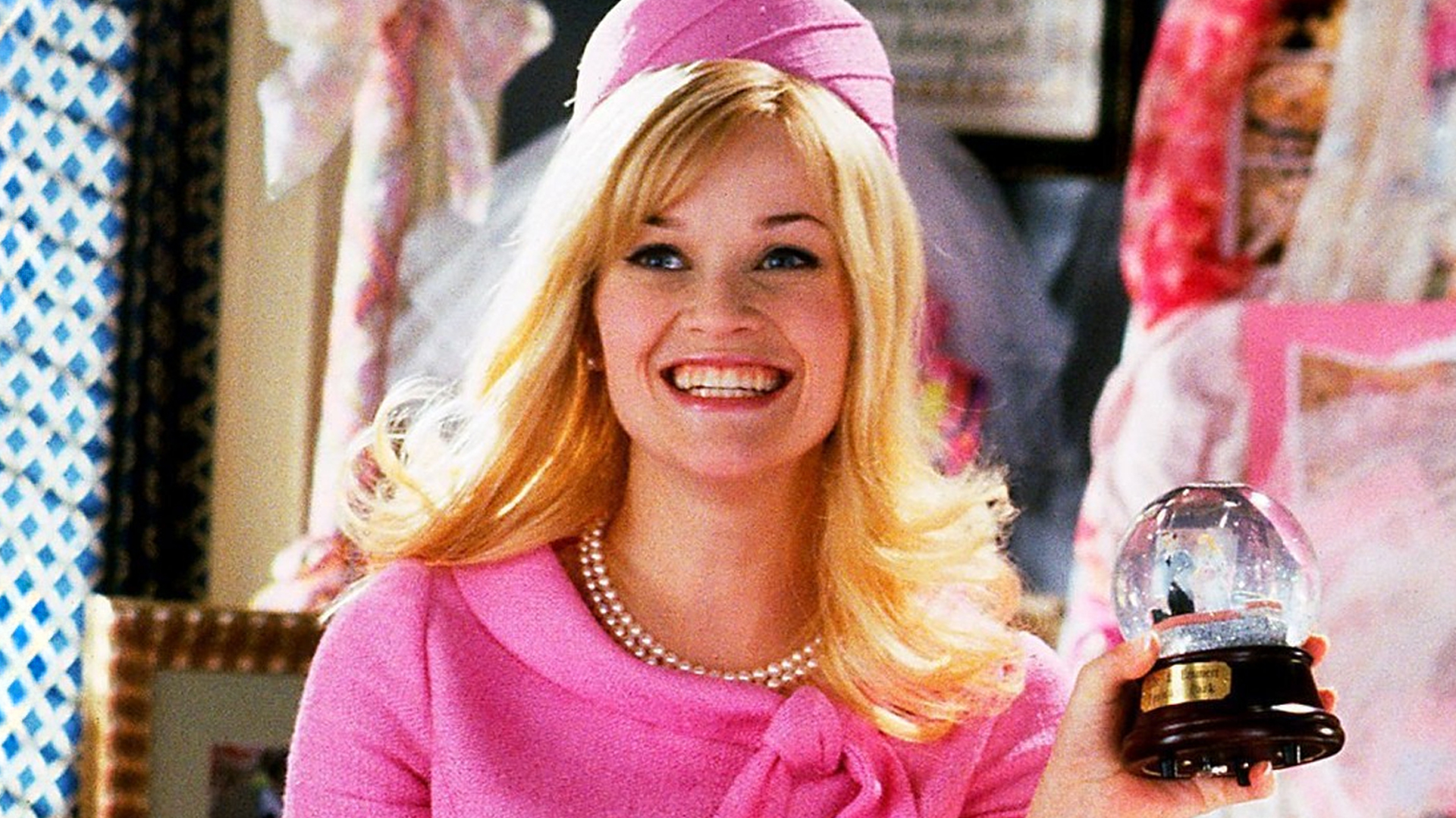 Reese Witherspoon Probably Got More In Designer Clothes Than She Did In ...