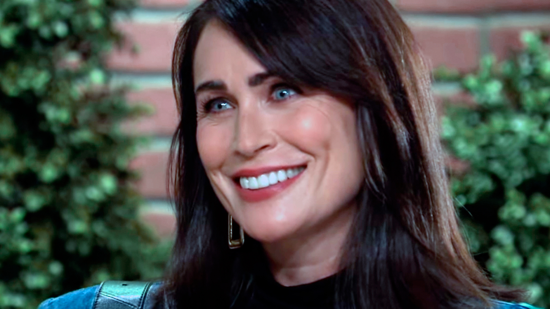 General Hospitals Rena Sofer Revealed What Stressed Her Out The Most Upon Comeback