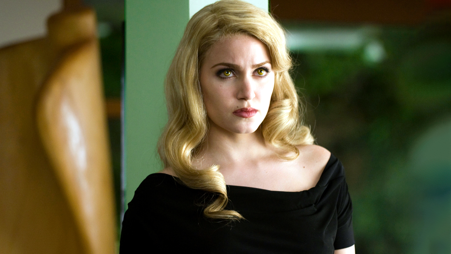 Twilight Saga Rosalie