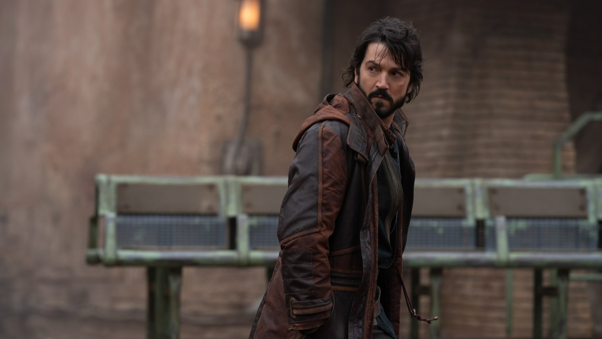 Practical FX Raised the Bar in Andor: Best-Looking Star Wars Show So ...