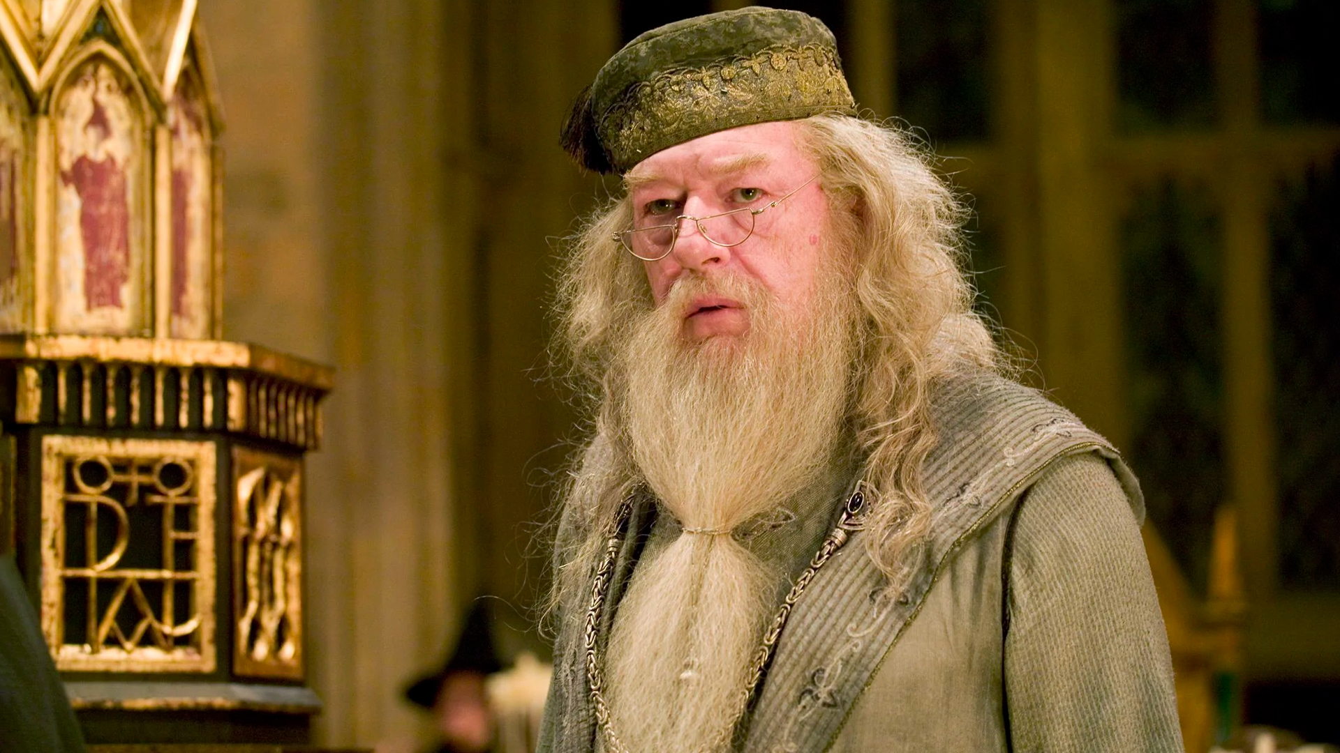 Harry Potter’s Dumbledore Basically Got Hit with the Memory Charm Once ...