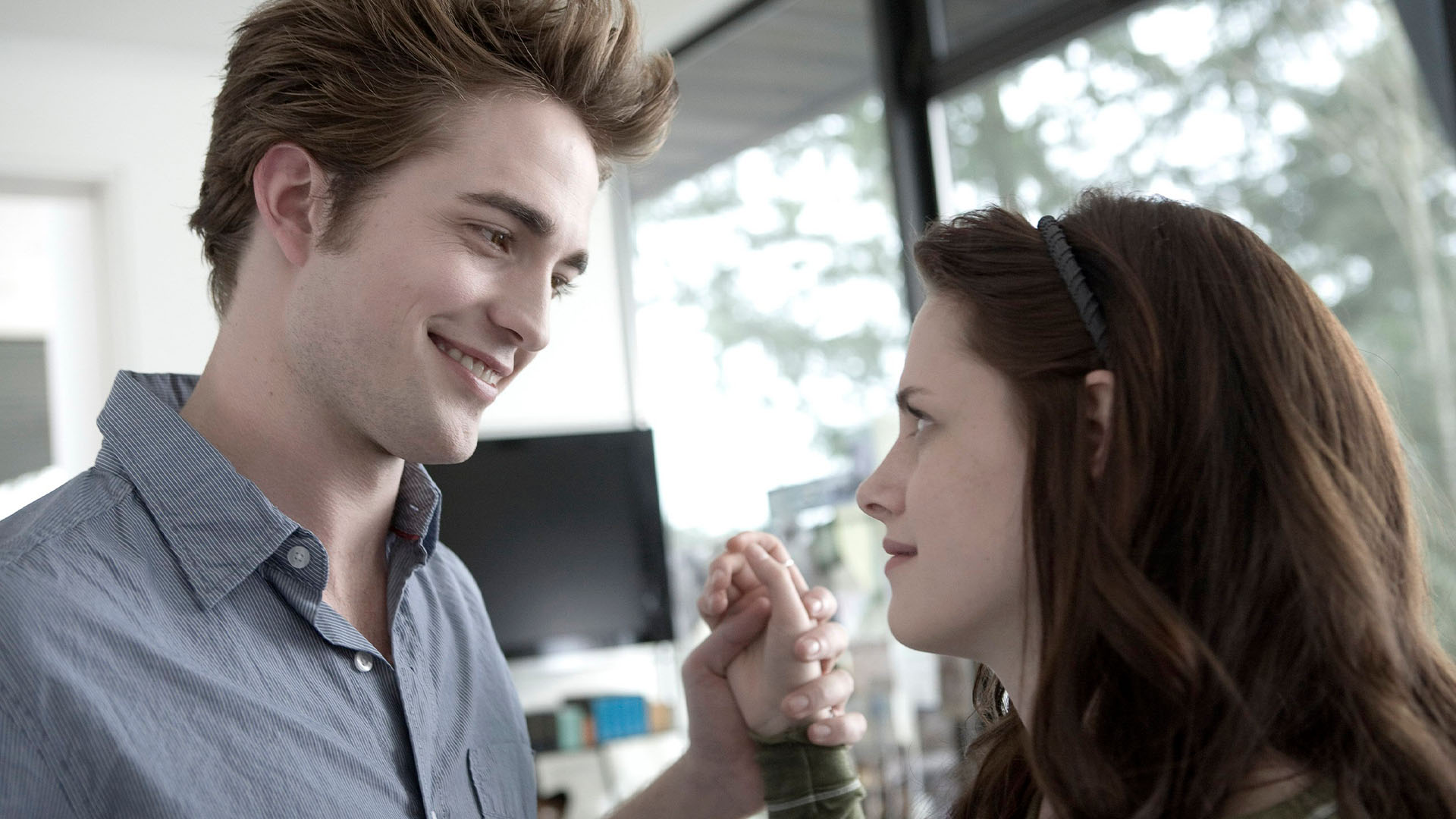 Most Iconic Twilight Scene Was Also Actors' Toughest Challenge
