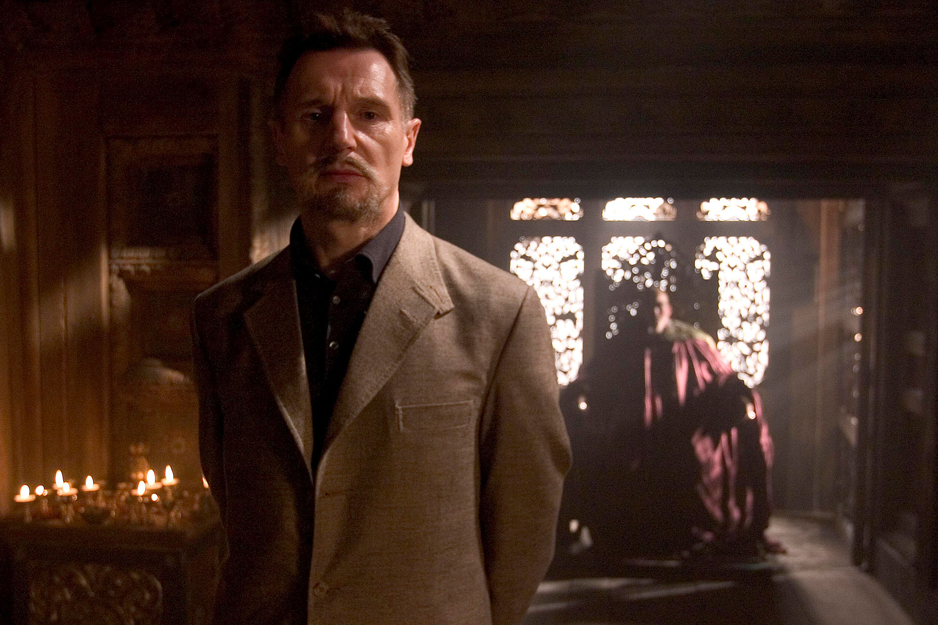 Liam Neeson Kept Rejecting Nolan's Offer for Batman Begins' Ra’s al ...