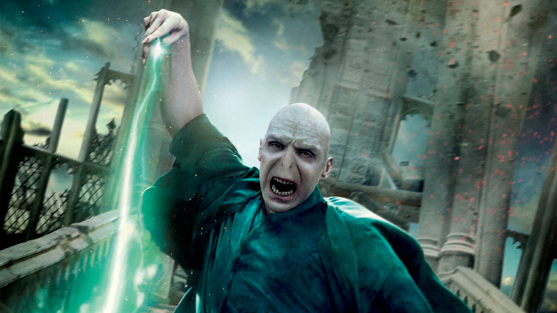 You'll Never Look at Voldemort the Same Way Again After This Creepy ...