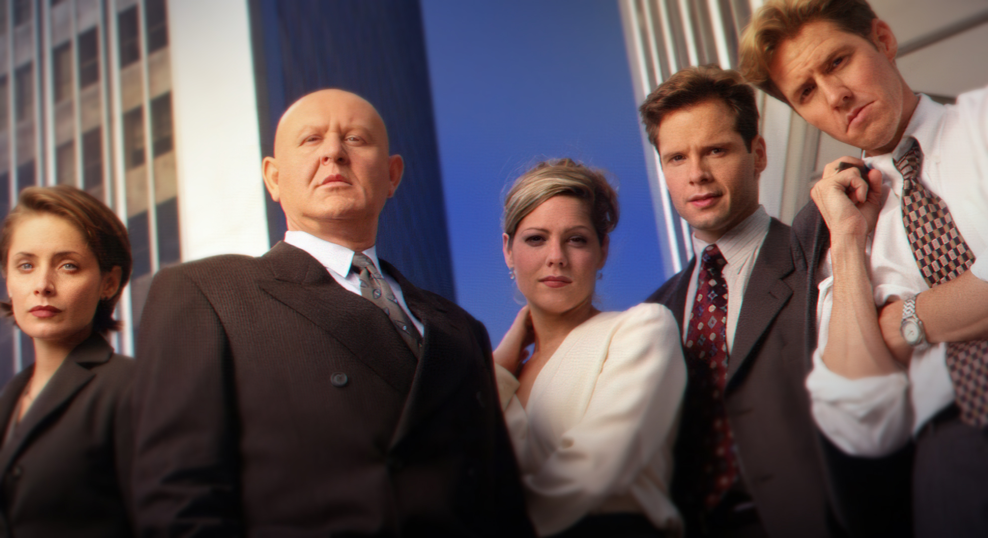 10 Crime Dramas That Went from Rave to Ridiculous - Startefacts.com