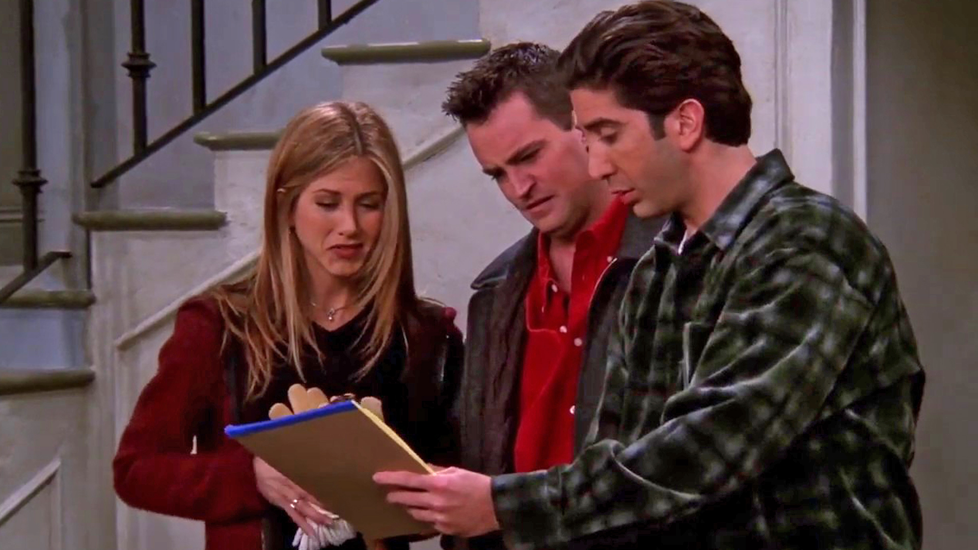 This Iconic Friends Scene Was Much Funnier as a Blooper, Ironically ...