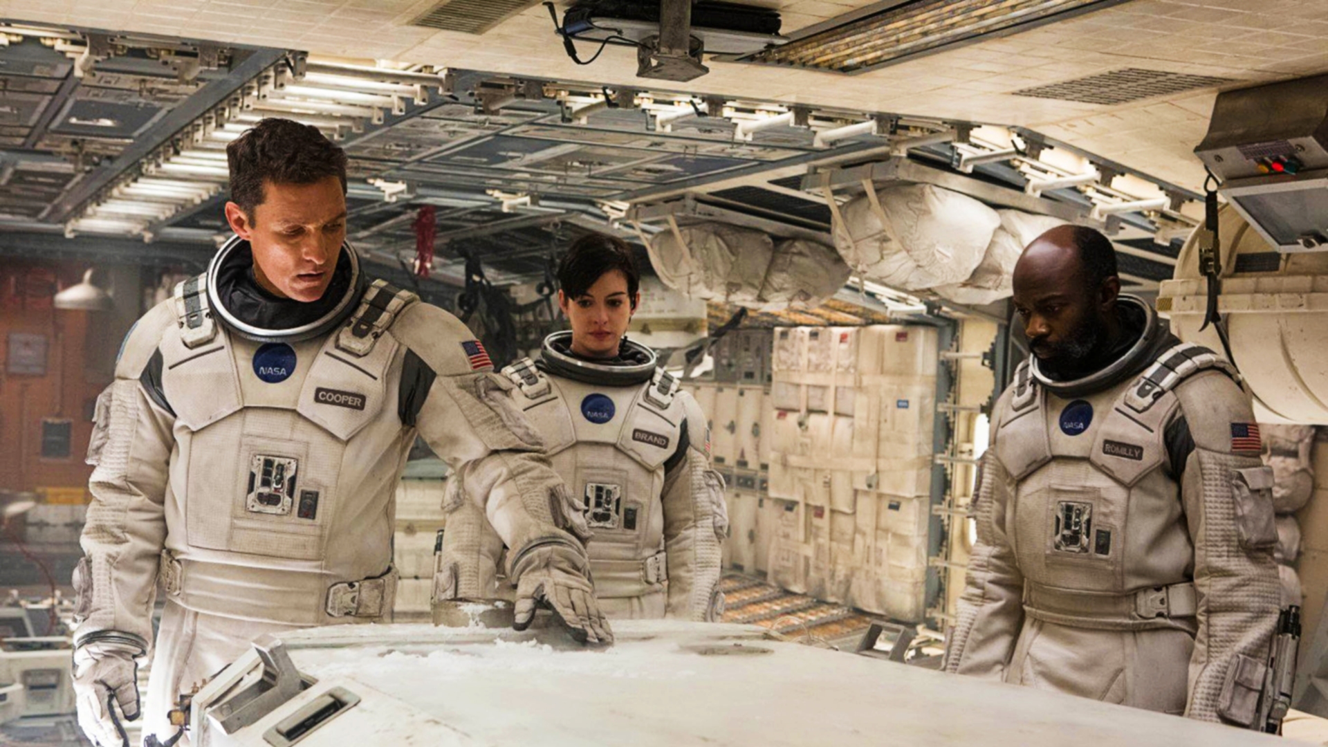 Interstellar's Original Ending Was Dark, Hopeless and So Dumb We Can't ...