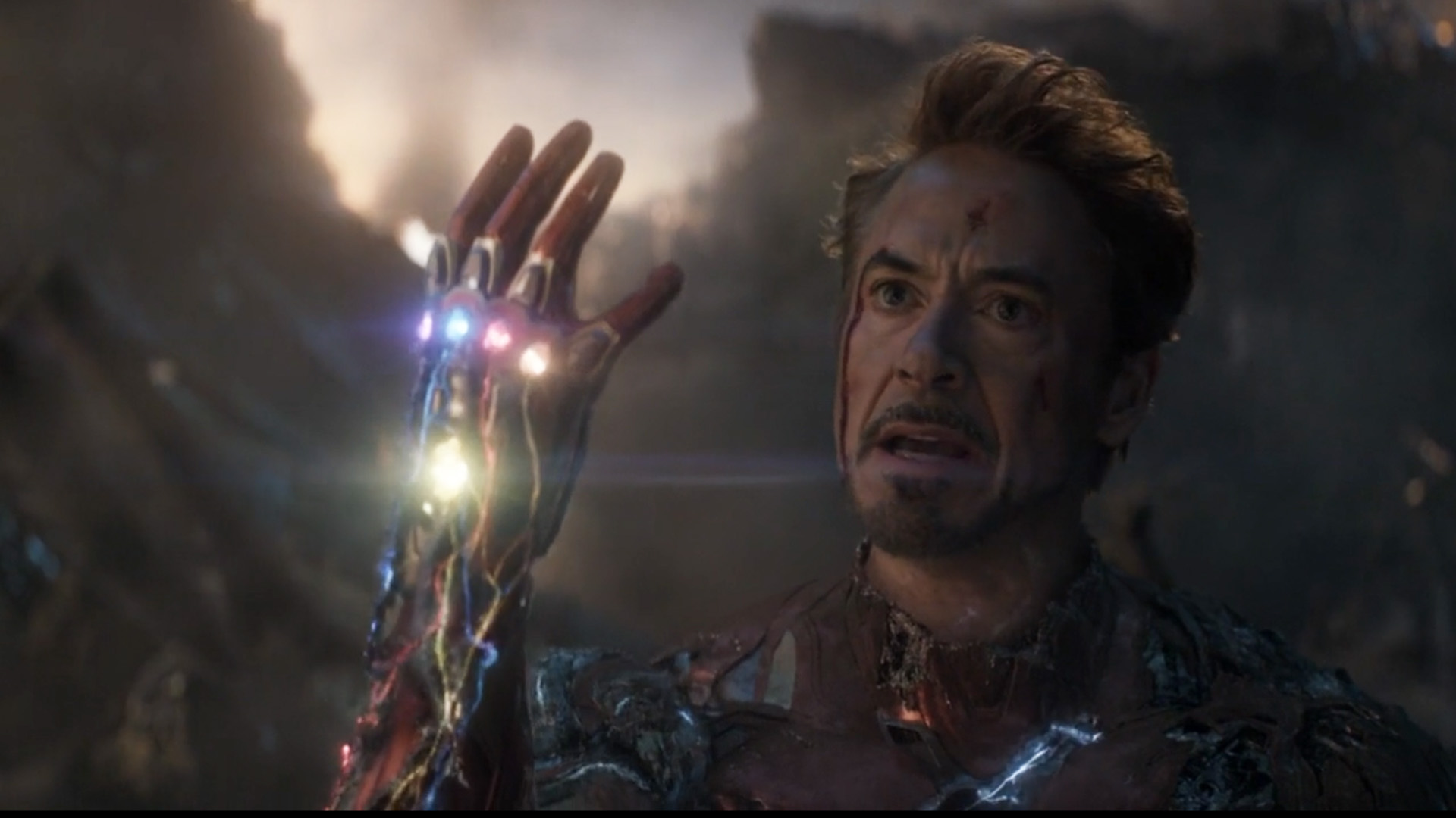 What If Tony Stark's Endgame Death Wasn't MCU's Most Depressing Scene ...