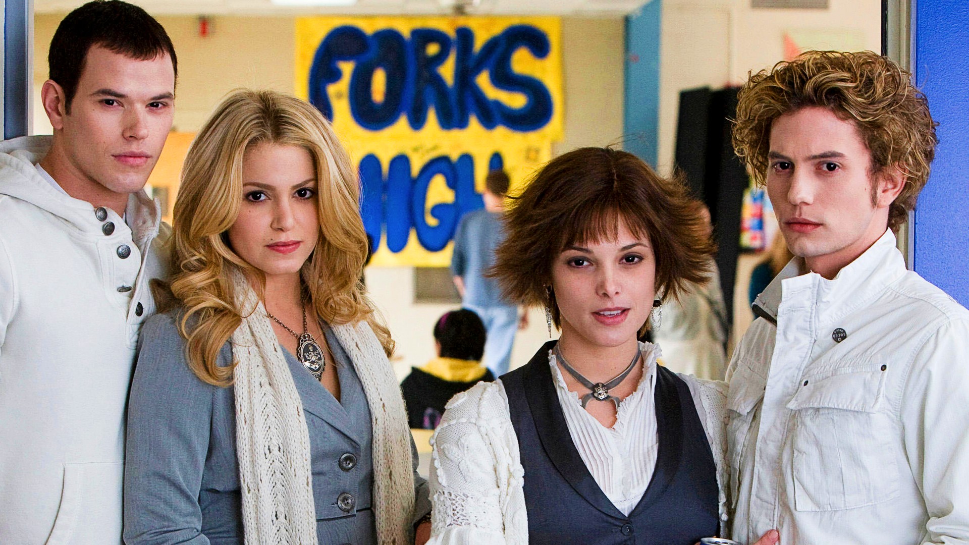 Vampire Expert Breaks Down Twilight Craze: "The Pinnacle of Capitalist ...